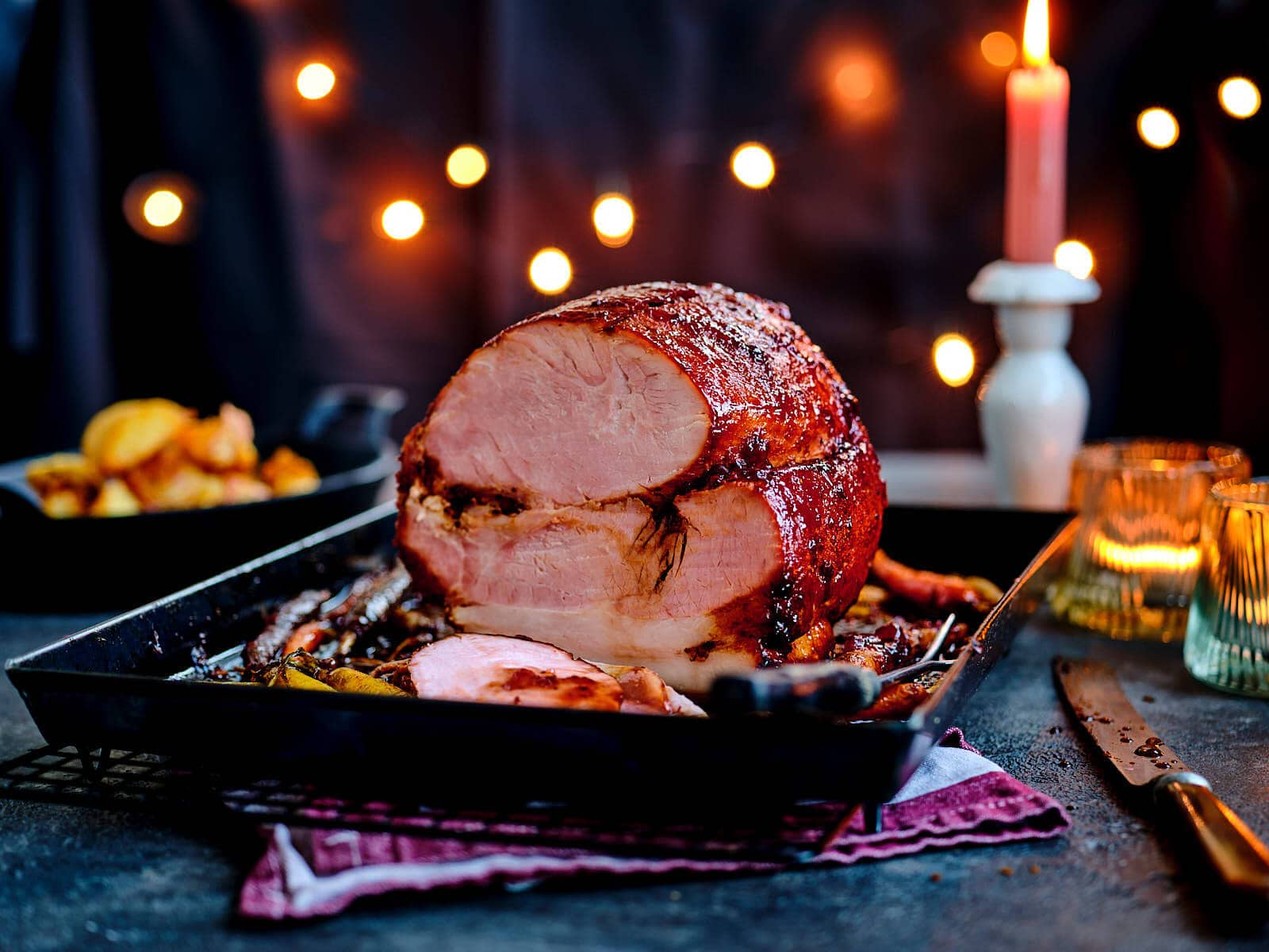 Beenham uit de oven met cranberry chipotle glaze