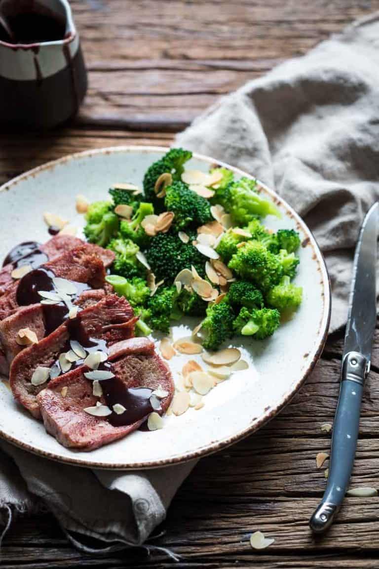 Dudefood: Kalfstong met rode portsaus - Simone's Kitchen