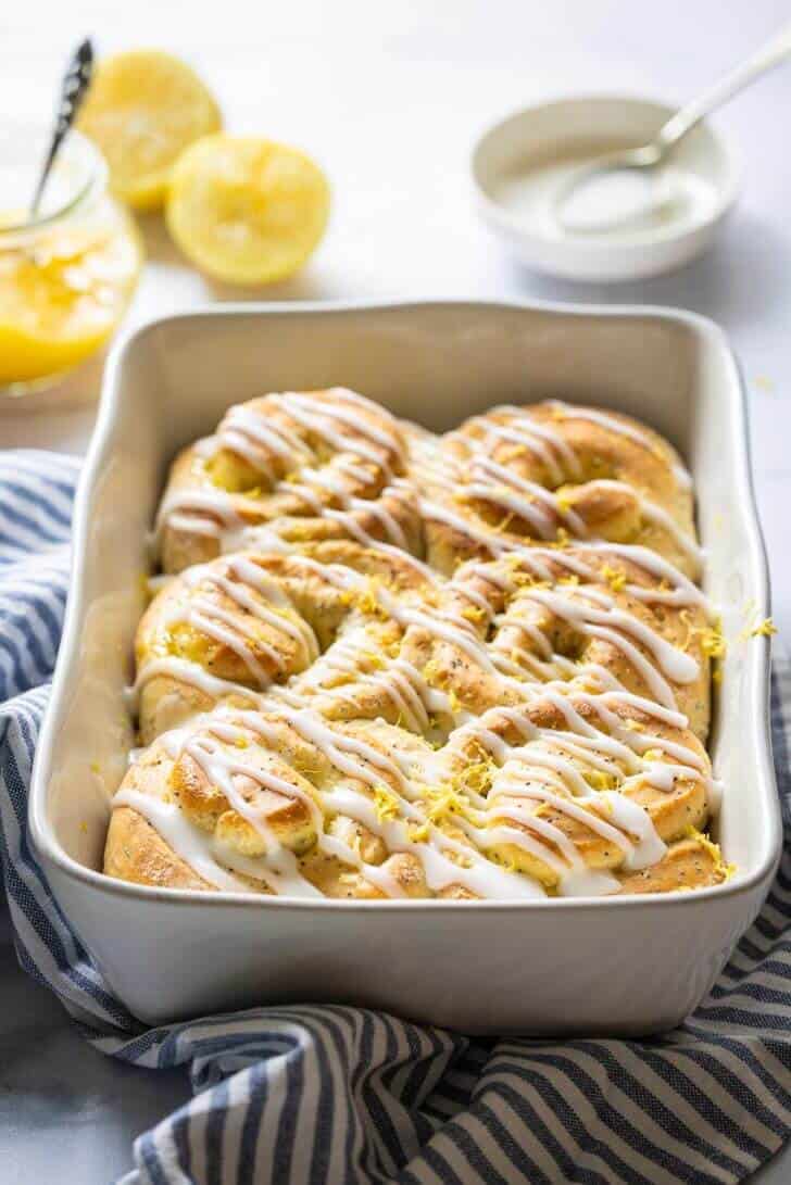Lemon curd buns met maanzaad - Simone's Kitchen