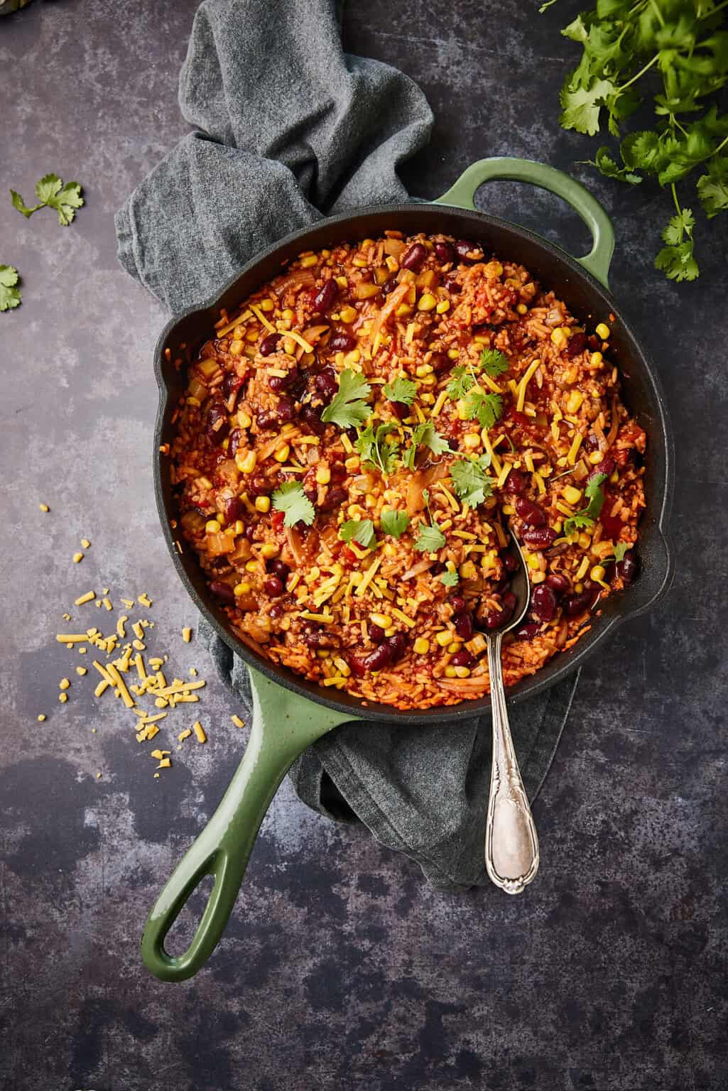Eenpansgerecht met rijst en bonen - Simone's Kitchen