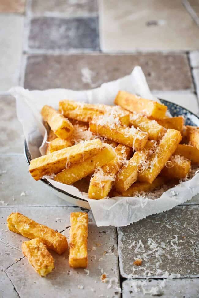 Polenta frietjes (Funchi fries) - Simone's Kitchen