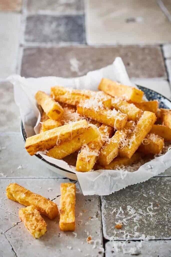 Polenta frietjes (Funchi fries) - Simone's Kitchen