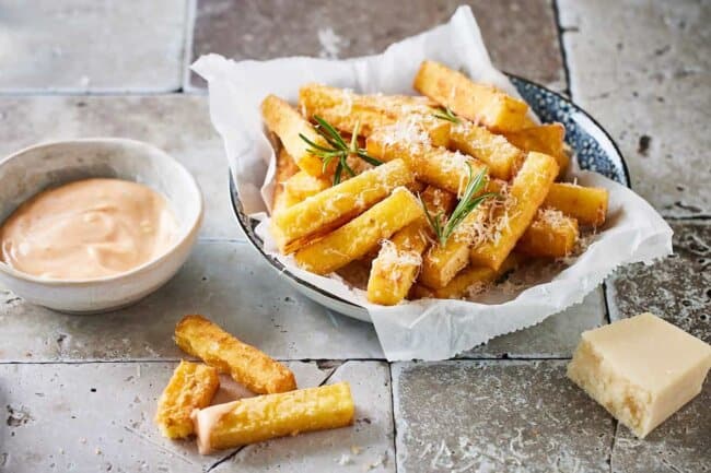 Polenta frietjes (Funchi fries) - Simone's Kitchen