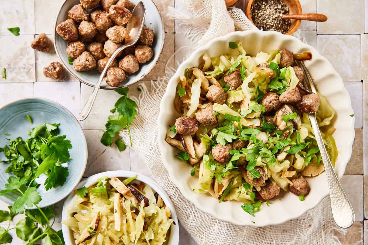 Gebakken spitskool recept met gehaktballetjes