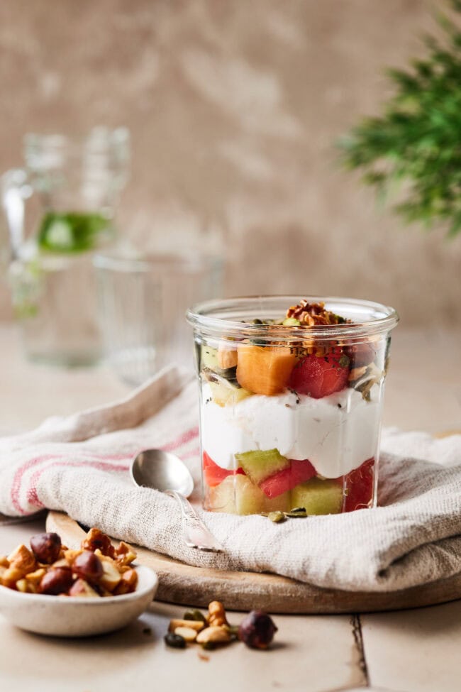 Snel ontbijt met meloen en (kokos)yoghurt - Simone's Kitchen